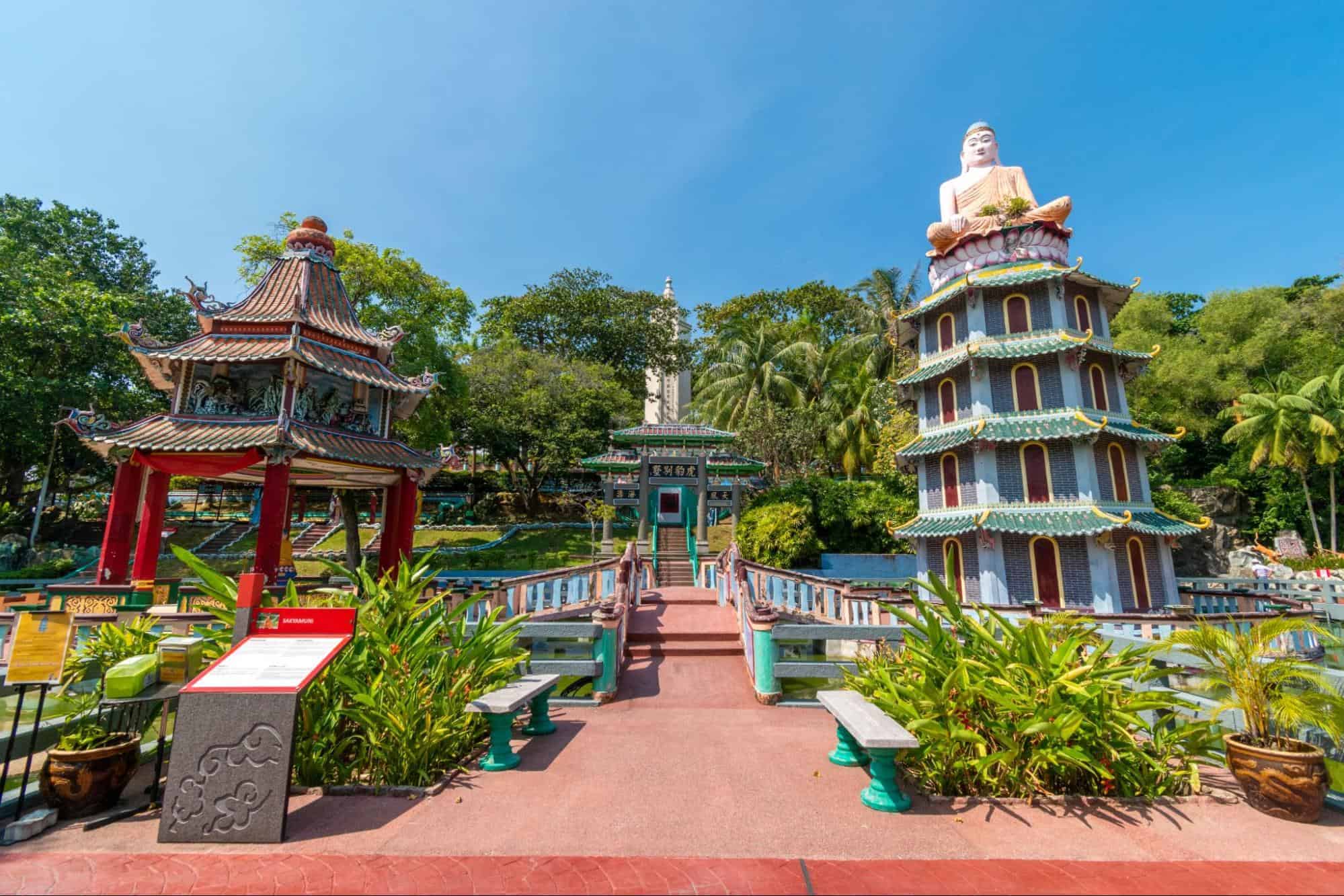 An Otherworldly Park: A Guide to Haw Par Villa, Singapore [2025]